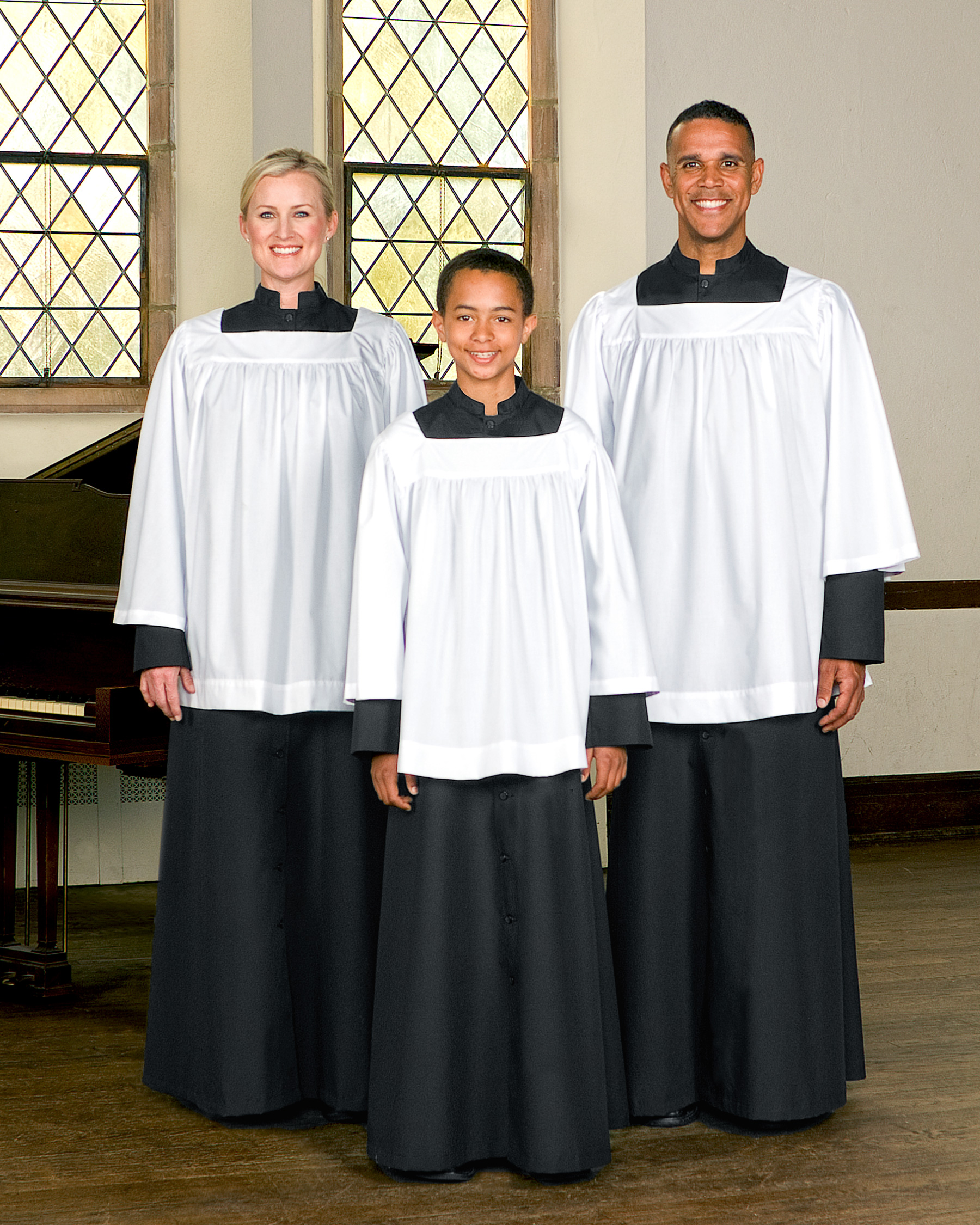 CM Almy | Traditional Square Yoke Cotta