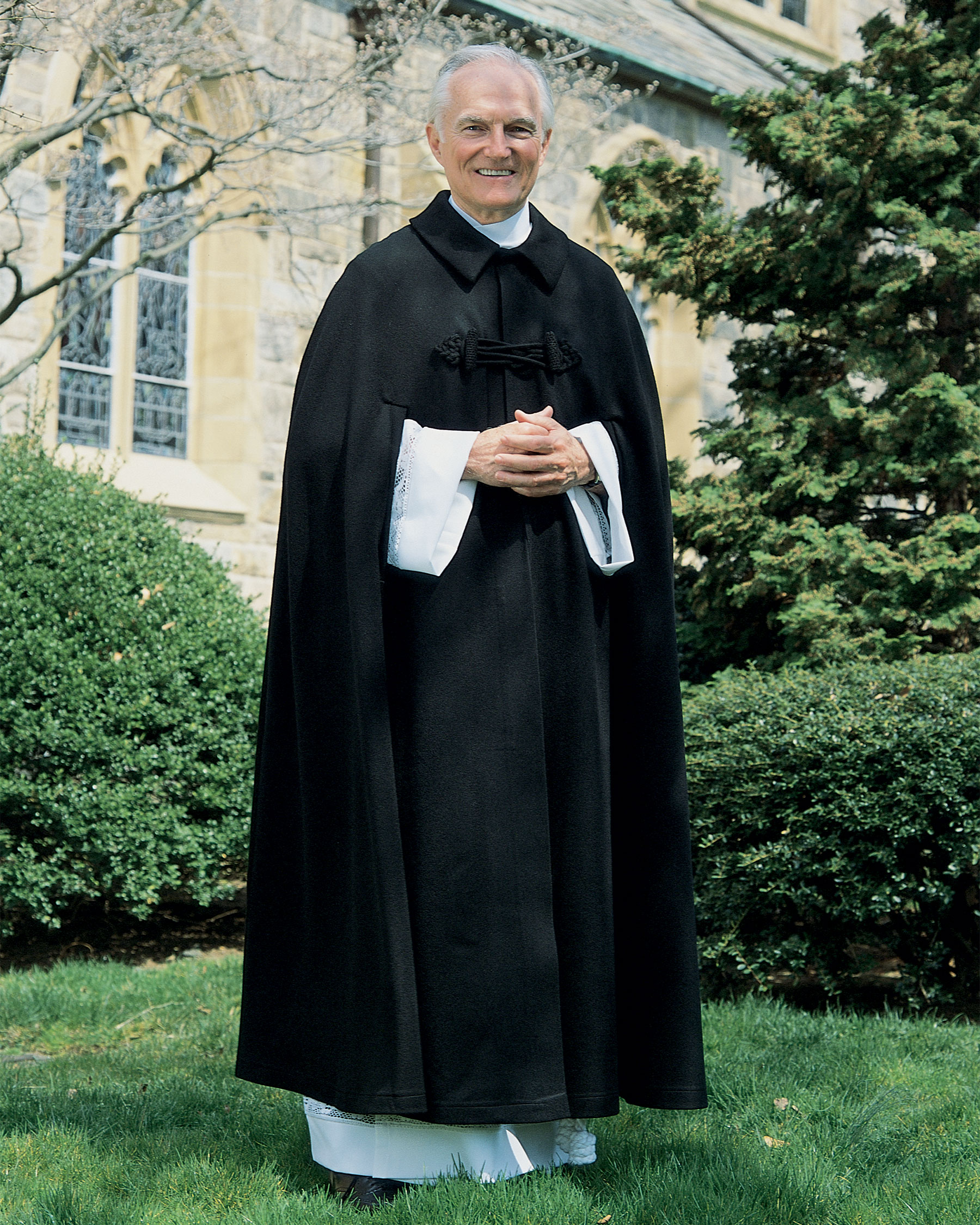 CM Almy | Clergy Cloak with Collar