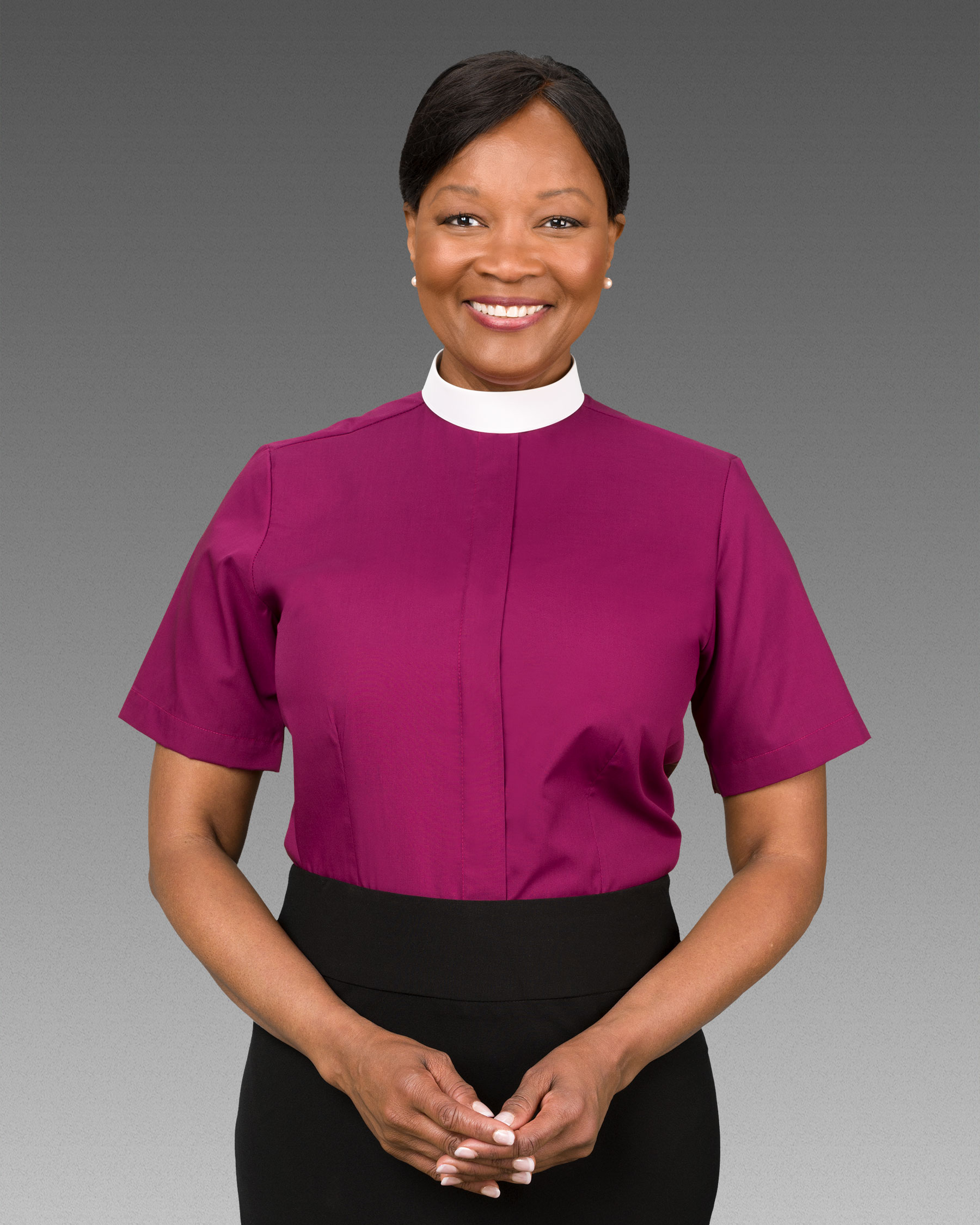 CM Almy | Bishop's Button-Front Short Sleeve Neckband Blouse