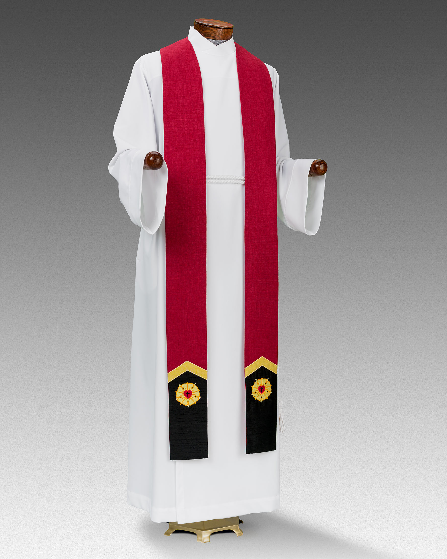 CM Almy | Pastor's Luther Memorial Stole